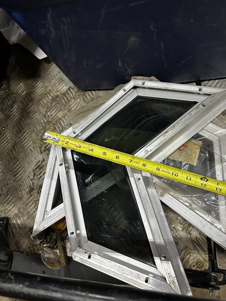 boogie van bubble windows ( Pair) | eBay