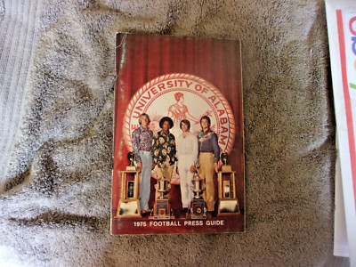 1975 ALABAMA FOOTBALL MEDIA GUIDE Yearbook BEAR BRYANT Program RICHARD ...