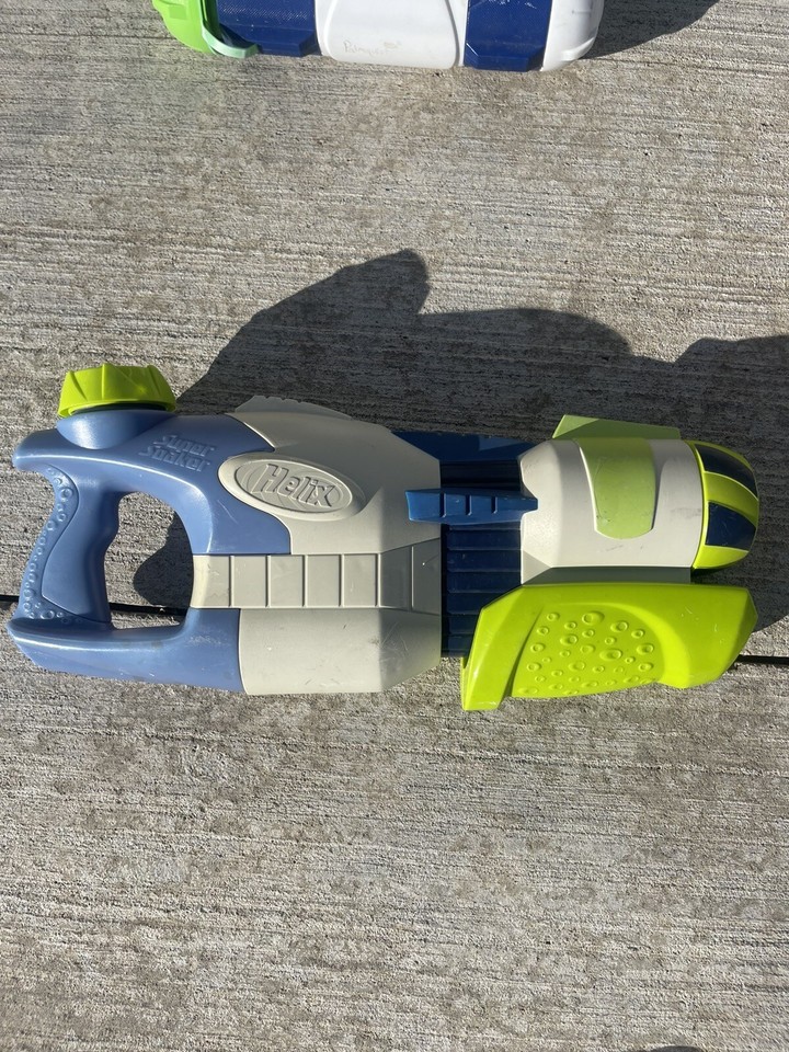 2003 Hasbro Super Soaker Helix Dual Nozzle Water Squirt Gun BH | eBay