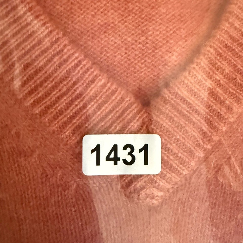 Neiman Marcus Cloud Cashmere V Neck Sweater Men’s XL Orange | eBay