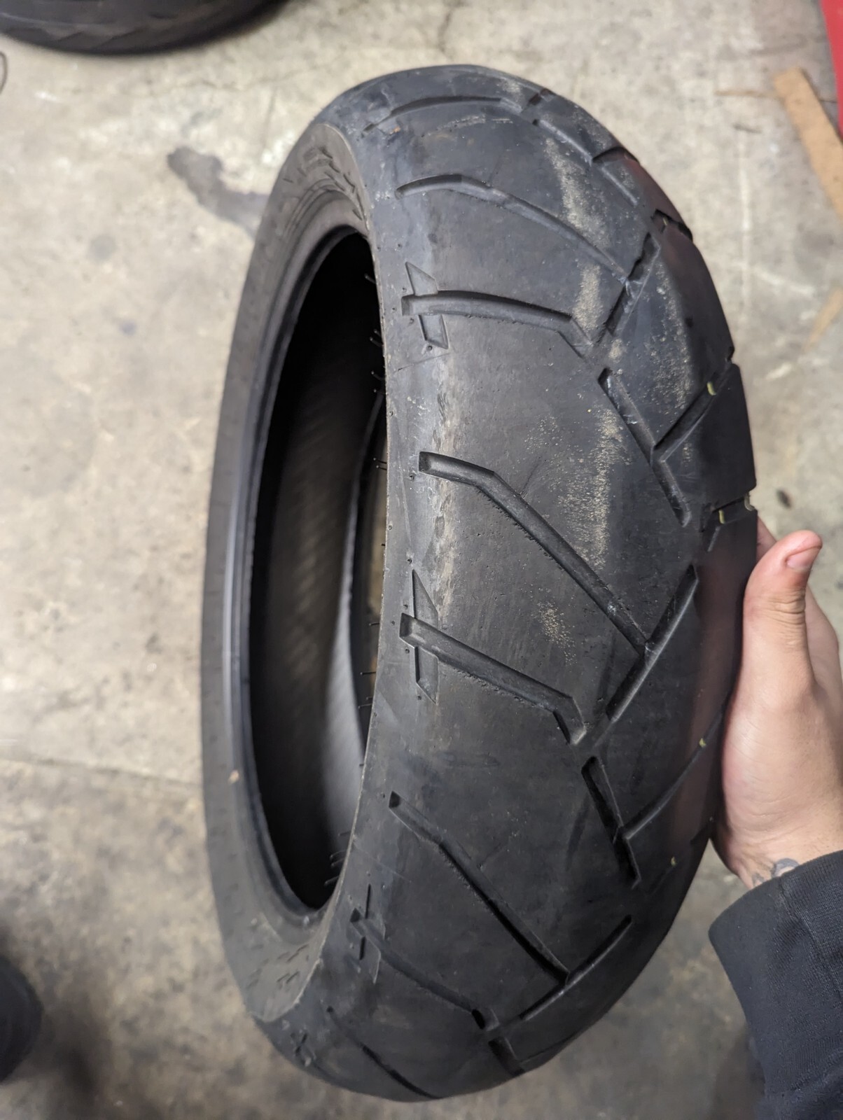 Dunlop Trail Max D609 160/60ZR17 M/C 69W 140 150 170 180 50 55 65 120 ...