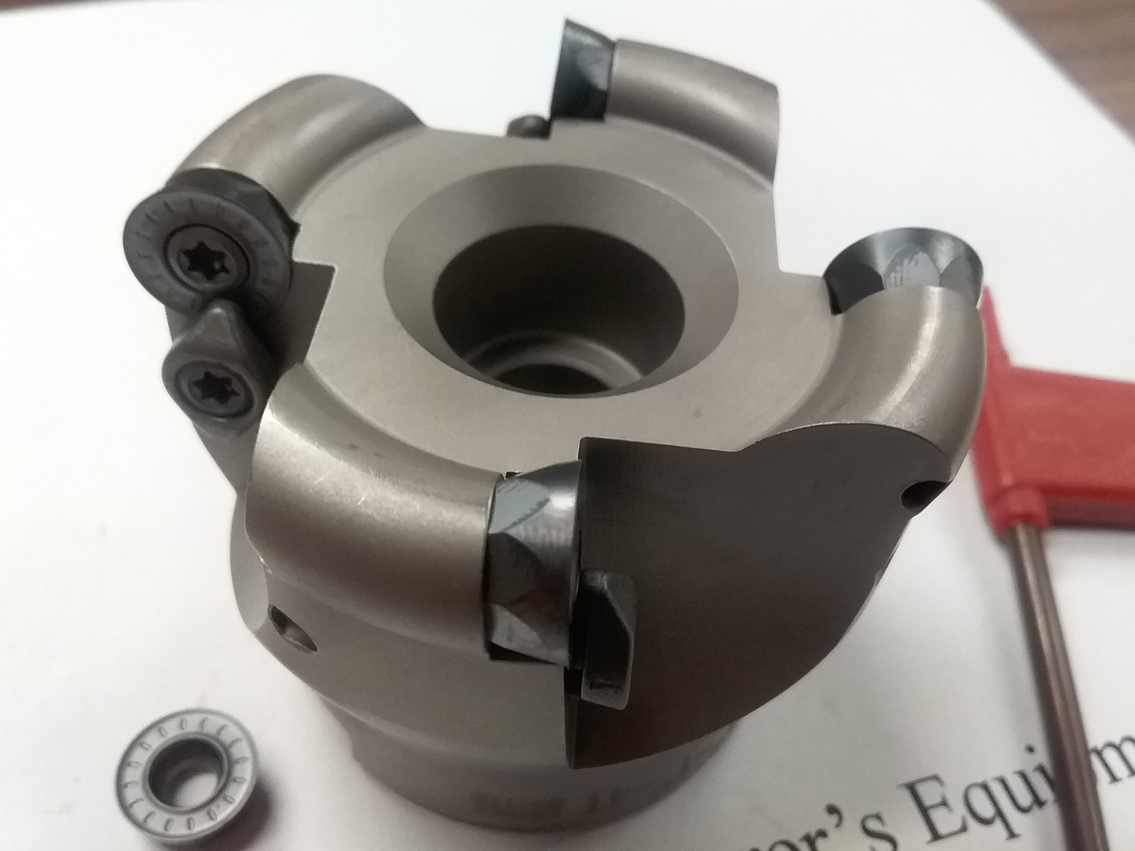 2-1/2" face mill R200, 4 Sandvik RCKT1204 Round inserts, R8 arbor #506 ...