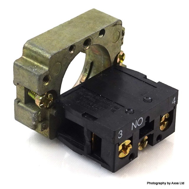 TELEMECANIQUE ZB2 BZ101 / ZB2BZ101 061430 Contact Block - for sale ...