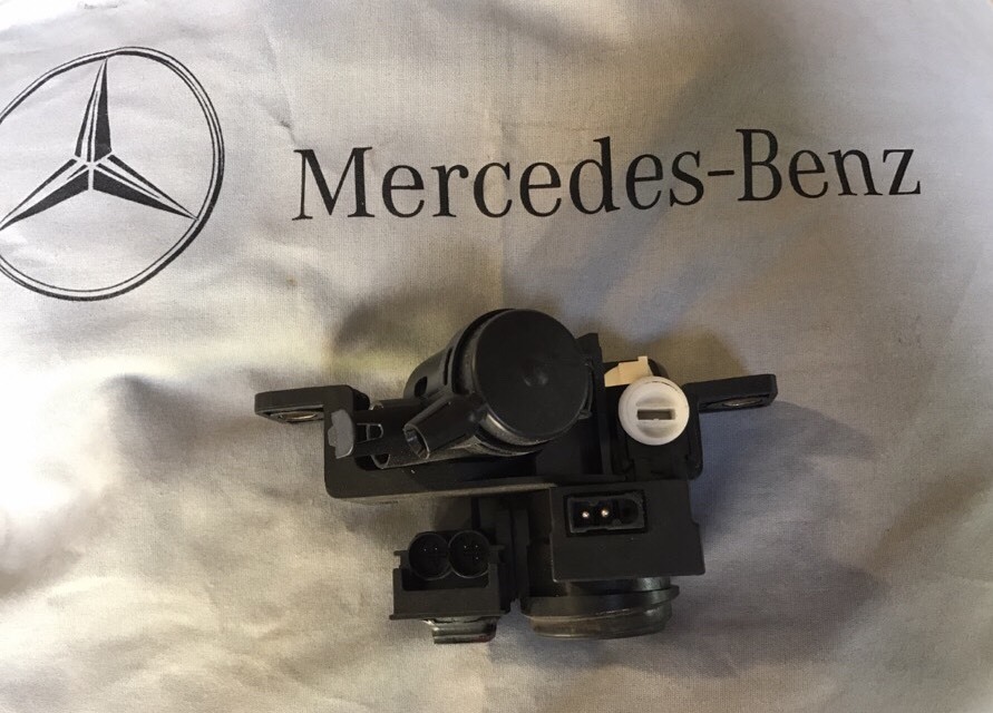 94-98 MERCEDES Benz R129 300SL, SL 320, 500, 600 TRUNK CENTRAL LOCK KEY ...