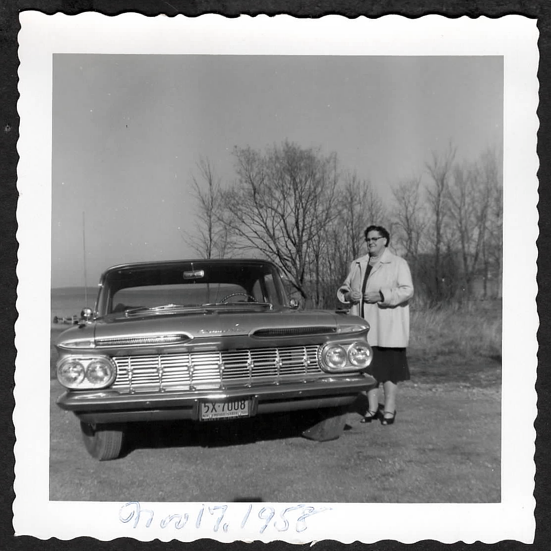 CarSpotter: 1959 CHEVROLET Lady w New Car; New York PL8s: Vintage ...