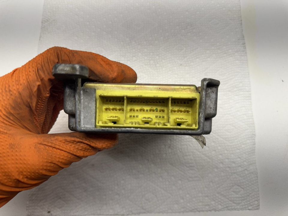 2003 2004 2005 2006 Toyota Matrix Computer Safety Control Module 89170 ...