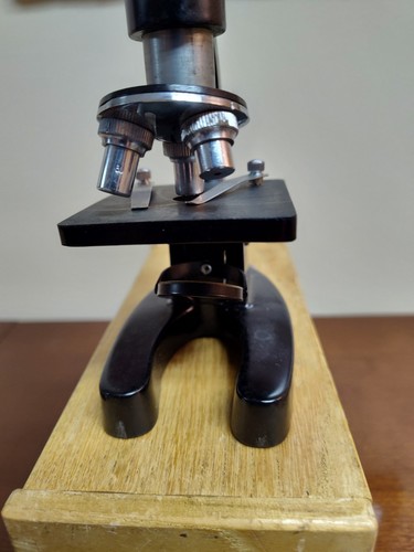 Monolux 100x 200x 300x VIINTAGE MICROSCOPE in WOODEN BOX | eBay