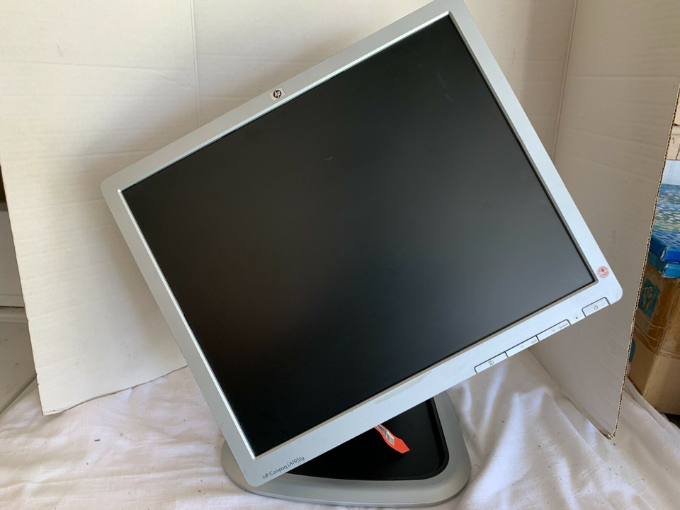 HP Compaq LA1951g 19" LCD Monitor Part No. EM890A With Swivel Stand ...