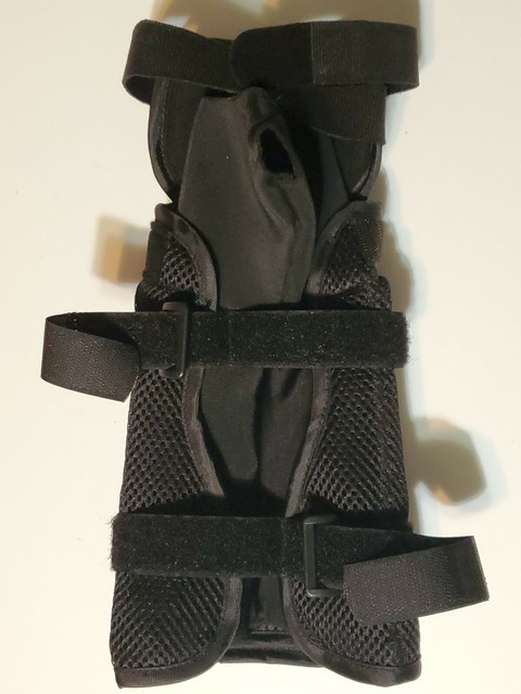 Comfortland Premium Wrist Hand Splint 31-501 Sugg HCPC L3915 or L3916 ...