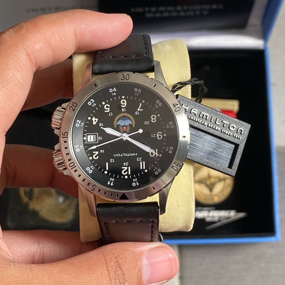 RARE Hamilton Military SAF H744511 Air Force Black Dial Swiss Made ...