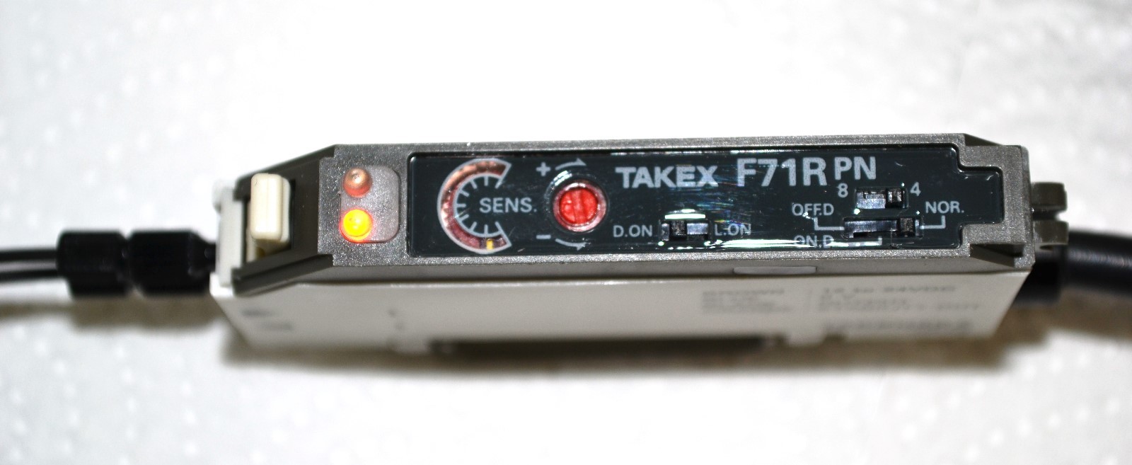 Takex FR71RPN Fiber Optic Sensor with Takex FR8EBC fiber tested | eBay