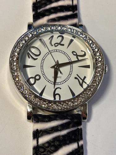 Working Ladies Silver Unbranded Quartz Watch GP | eBay Australia