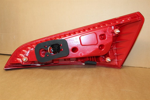 Audi Q5 2009 to 2015 LED NSR Rear Left Side Assemblies Light 8R0945093A ...