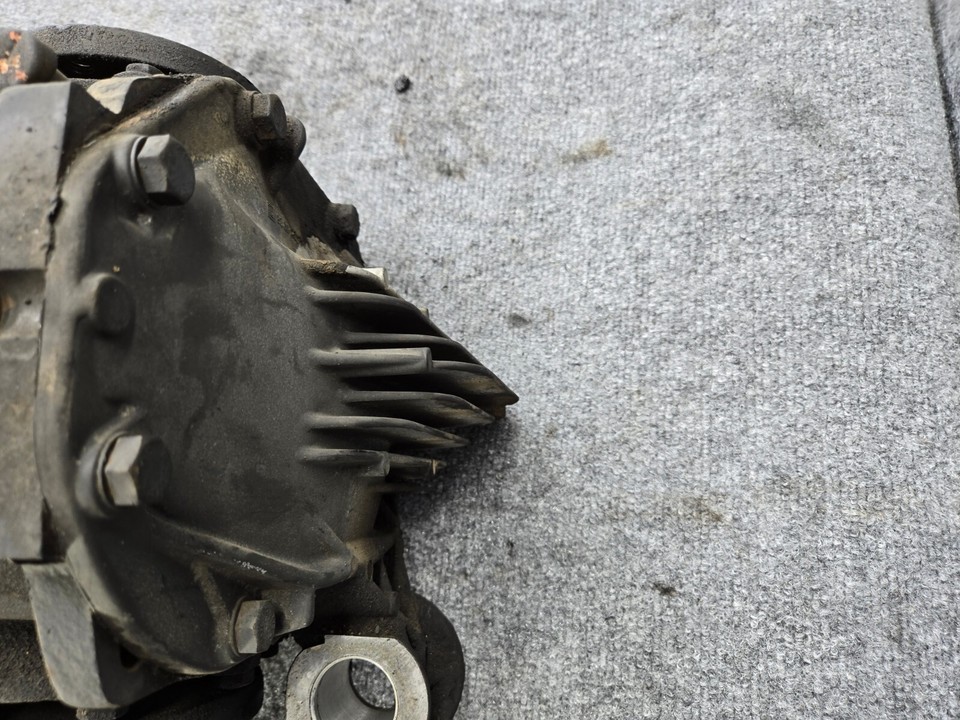 Rear Axle Differential Diff Carrier Mercedes R107 560sl oem | eBay