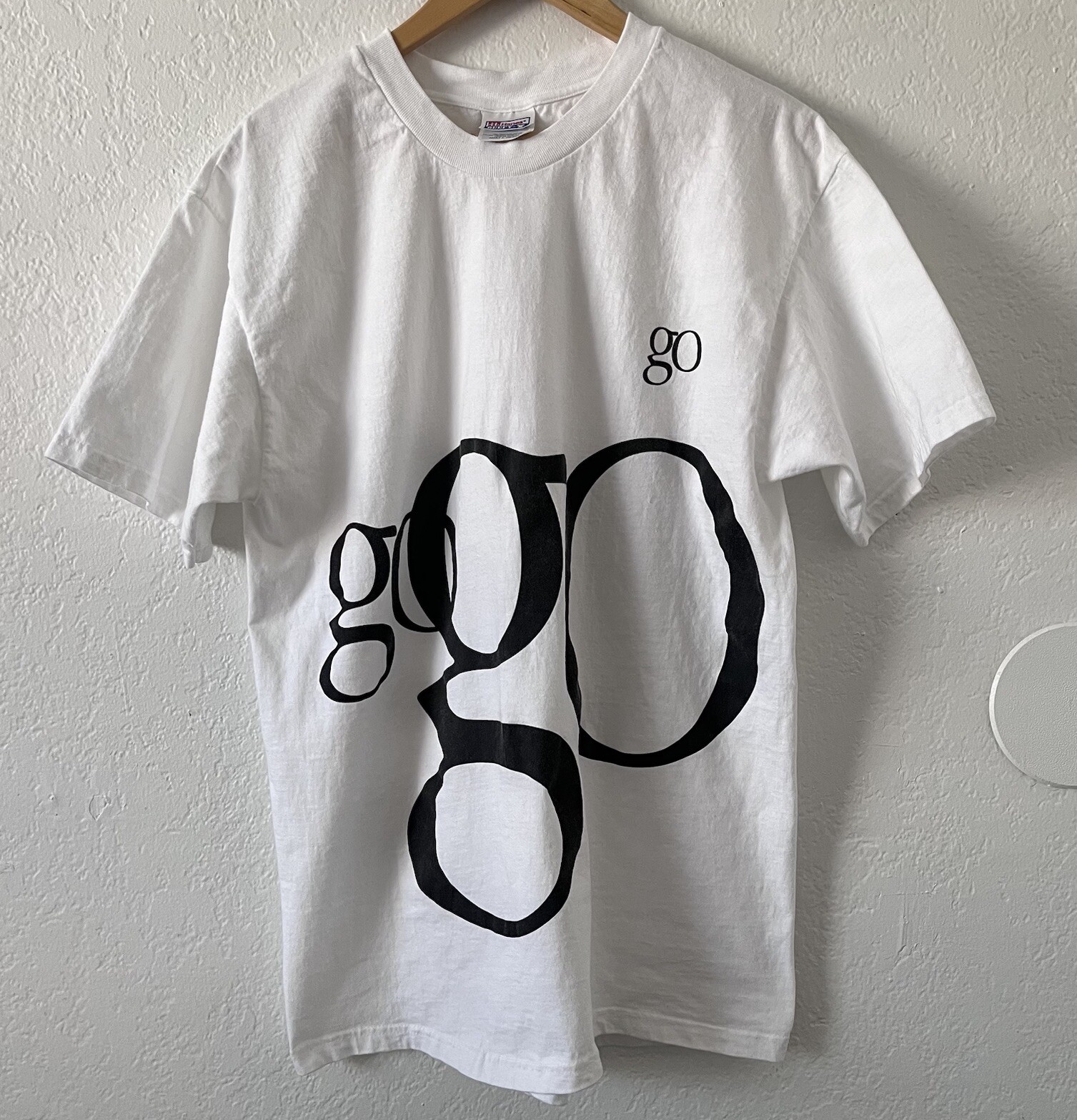 Vintage Apple "Go Go Go" Think Different iBook T-Shir… - Gem