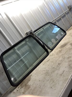 Rear Right Left Barn Door Glass Pair OEM 1973-1991 Chevrolet Suburban ...