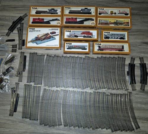 Vintage TYCO HO Scale Train - Track - Accessories Lot | eBay