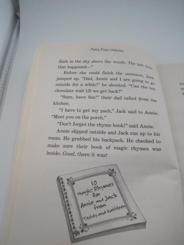 Magic Tree House: #36 A Merlin Mission: Blizzard of the Blue Moon ...