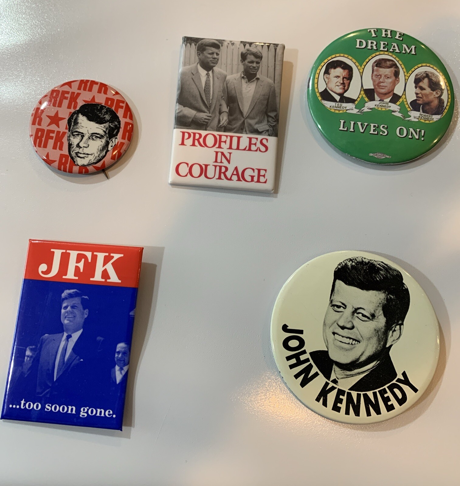 JOHN F KENNEDY POLITICAL BUTTON LOT OF 5 | eBay