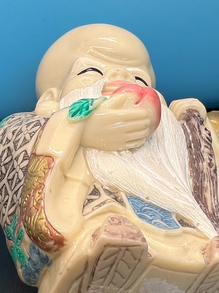 Chinese Shou Xing Gong God of Longevity Resin Figurine with peach ...