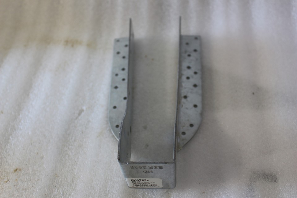 NEW MiTek 1-3/4 " X 9-1/4-14" STEEL FACE MOUNT HANGER HD17925 | eBay