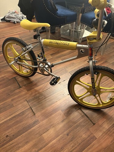 Mongoose Max Netflix Stranger Things 20 inch BMX Bike - Yellow | eBay