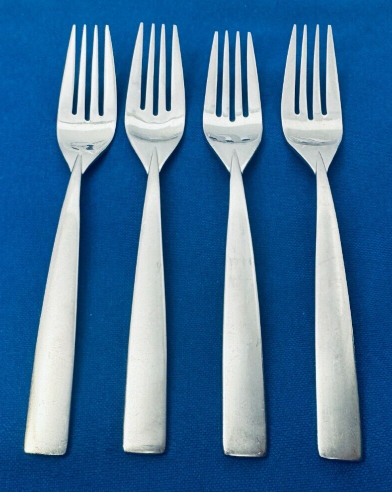 Oneida STILETTO Frosted Stainless Flatware Set of 4 European Dinner ...