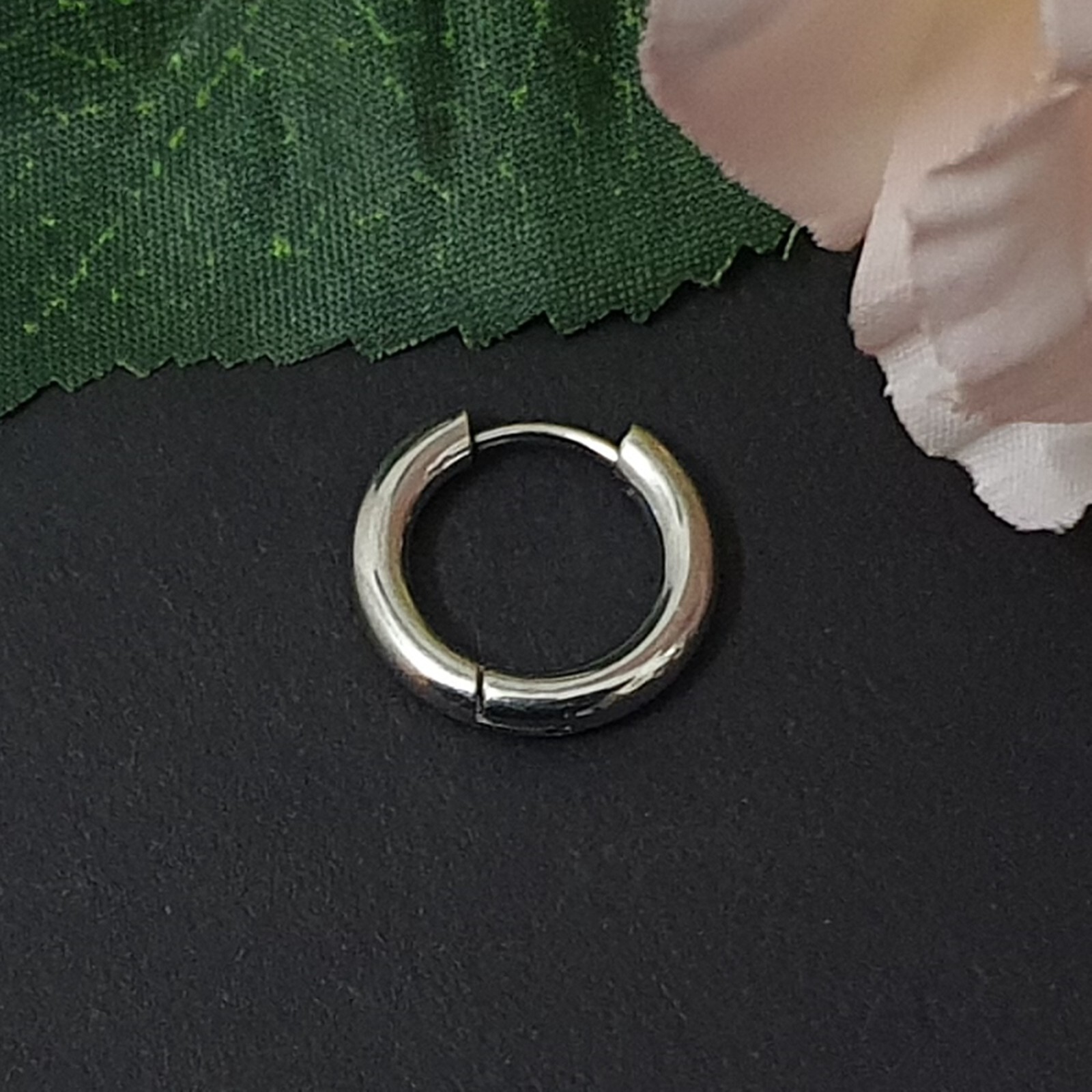 2,5 mm Klapp Creolen 8 mm 10 mm 12 mm 14 mm 18mm Edelstahl - Einzeln oder Paar - | eBay.de