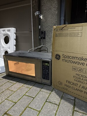 GE Monogram Spacemaker II. Stainless Steel Microwave Oven 1.0 Cu.ft ...