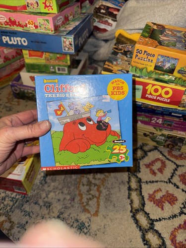2002 Clifford The Big Red Dog PBS Kids RoseArt Scholastic 25 Piece ...