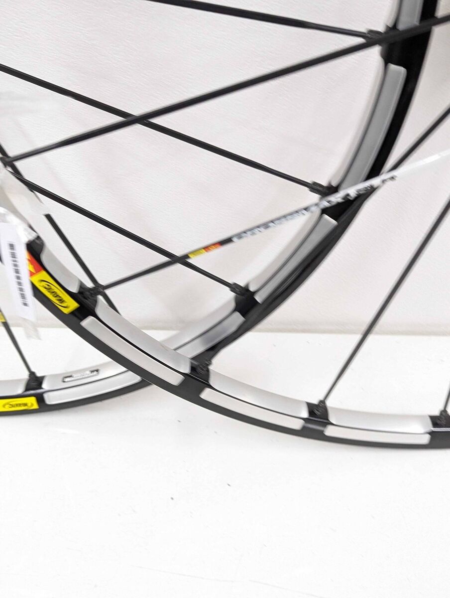 MAVIC (マビック)R-SYS SLR アールシス クリンチャー シマノ MAVIC (マビック)R-SYS SLR アールシス クリンチャー シマノ