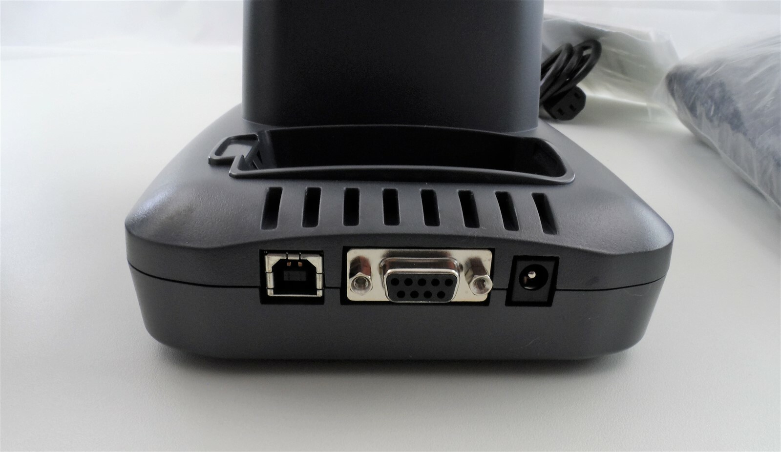 Handheld Dolphin 9550 Pocket PC Scanner w/ Pistol Grip, Cradle, Battery ...