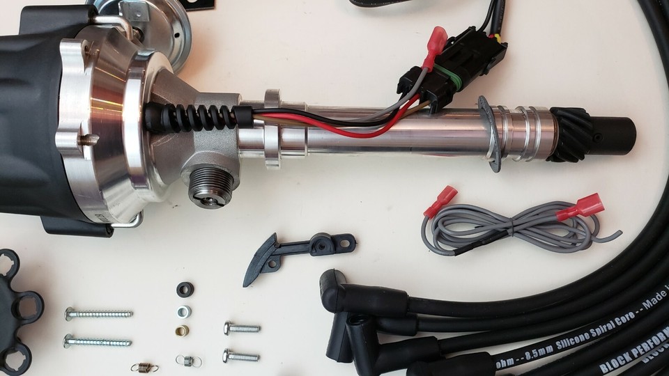 small cap CORVETTE TACH DRIVE DISTRIBUTOR +8.5mm WIRES under exhaust ...