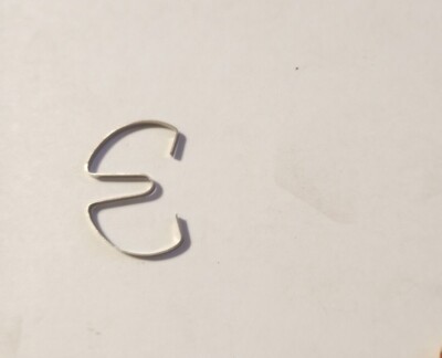 Suzuki T250 Carburetor Seat Spring Clip NOS 13581-18110 (L-1622) | eBay