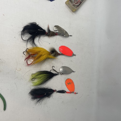 Lot of 4 Musky inline Spinners Marathon Type Wilderness BUCKTAILS ...