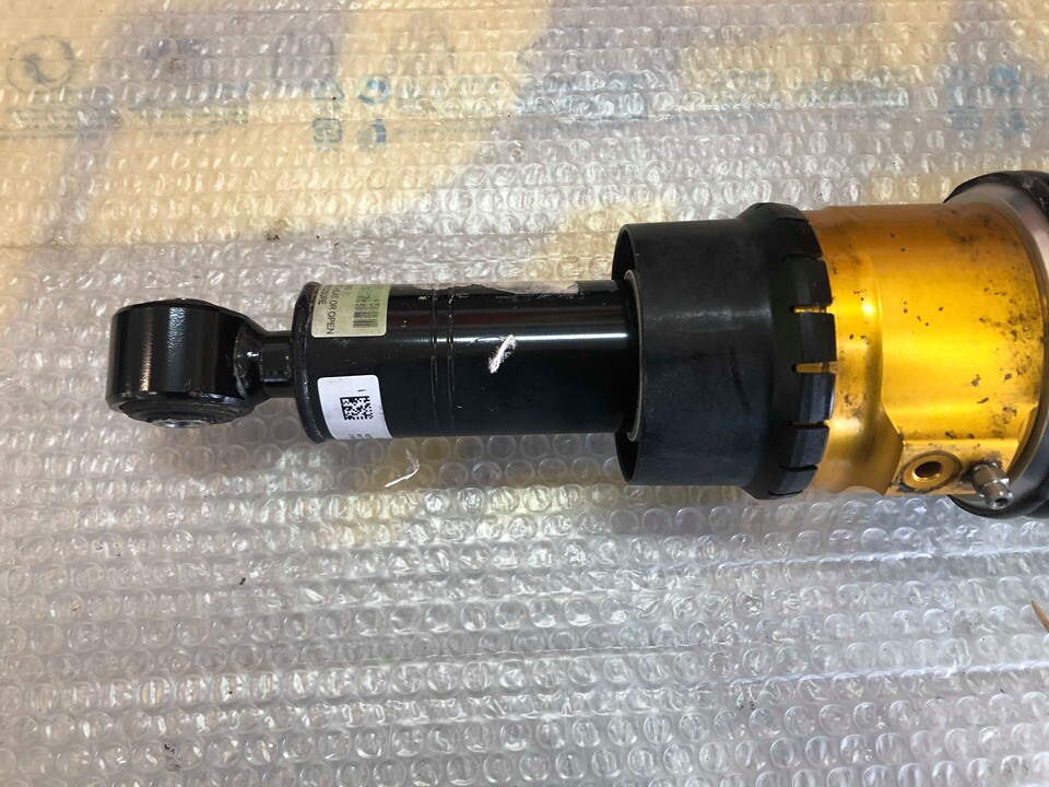 FERRARI 458 FRONT SHOCK ABSORBER,LIFT SYSTEM,P/N 260057 | eBay UK
