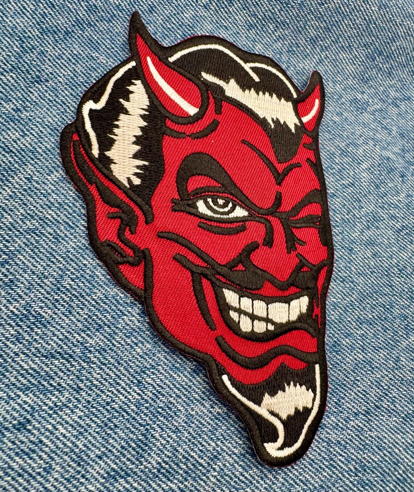 RED DEVIL EMBROIDERED PATCH SATANIC EVIL LUCIFER SATAN IRON-ON SKULL ...