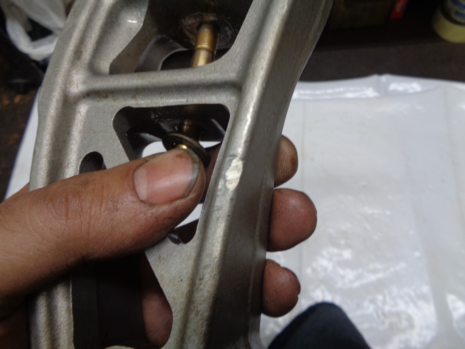 2008-2009 Polaris IQ Dragon Switchback 600 700 800 left ski spindle ...