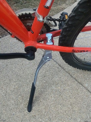 BV Adjustable Kickstand for Bicycles with Concealed Spring-Loaded Latch ...