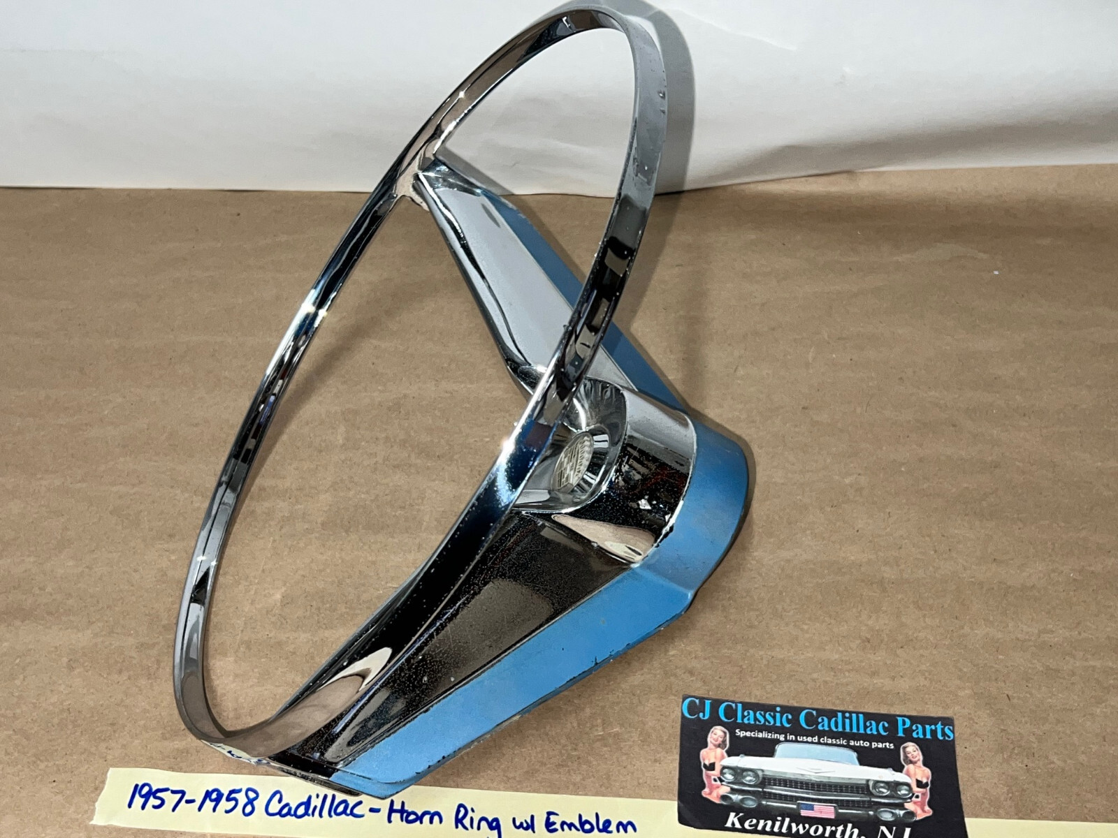 OEM 1957-1958 CADILLAC STEERING WHEEL HORN RING WITH EMBLEM & SPRING ...