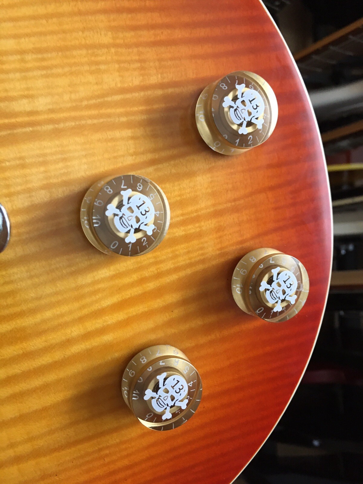Guitar Speed Knobs Epiphone Gibson Les Paul SG Gold Skulls 6mm FREE ...