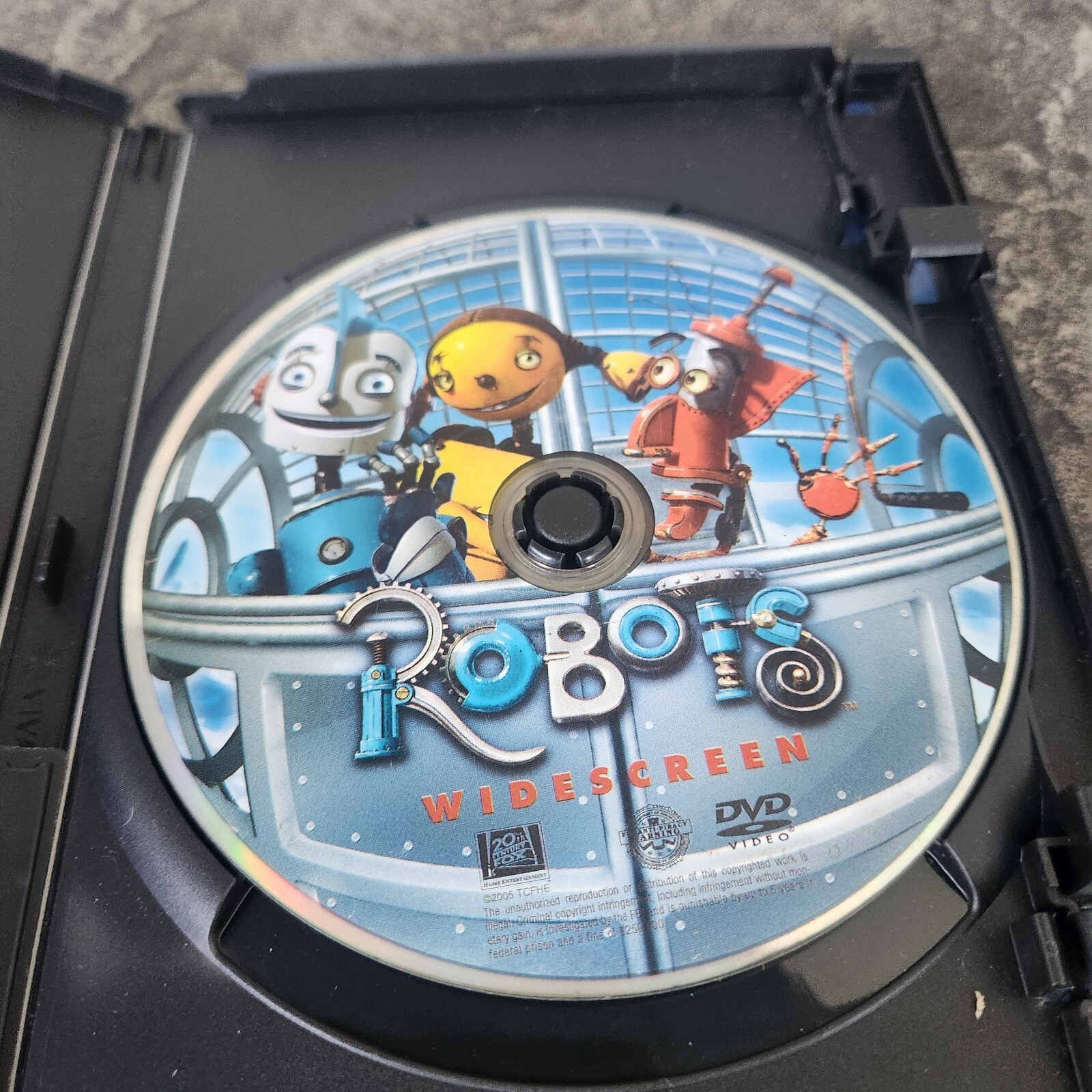 Robots (DVD, 2005) Full Widescreen Edition Ewan McGregor Halle Berry ...