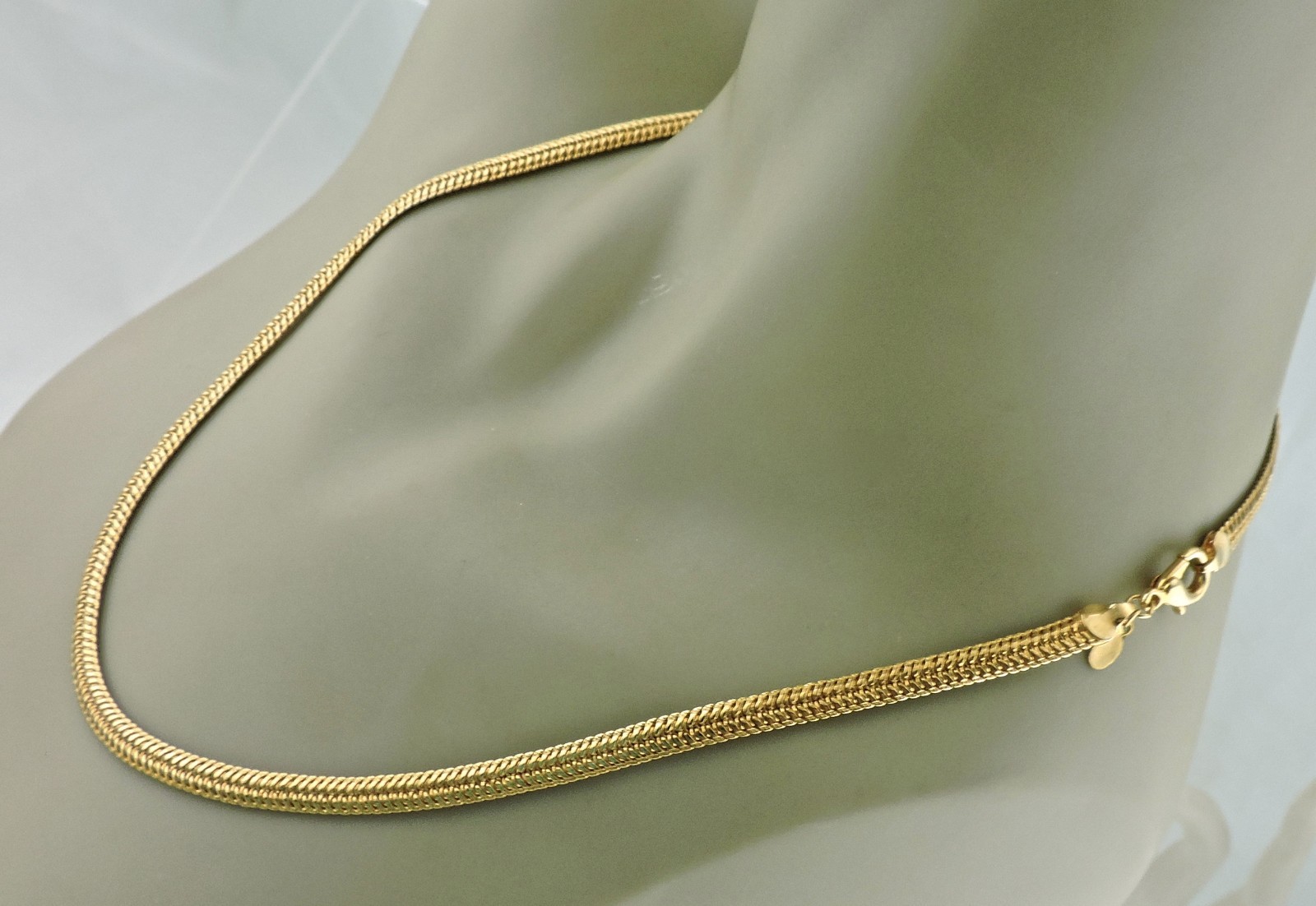 VINTAGE YELLOW 14K GOLD PLATED FLAT ROPE CHAIN NECKLACE SIGNED B.C.LIND ...