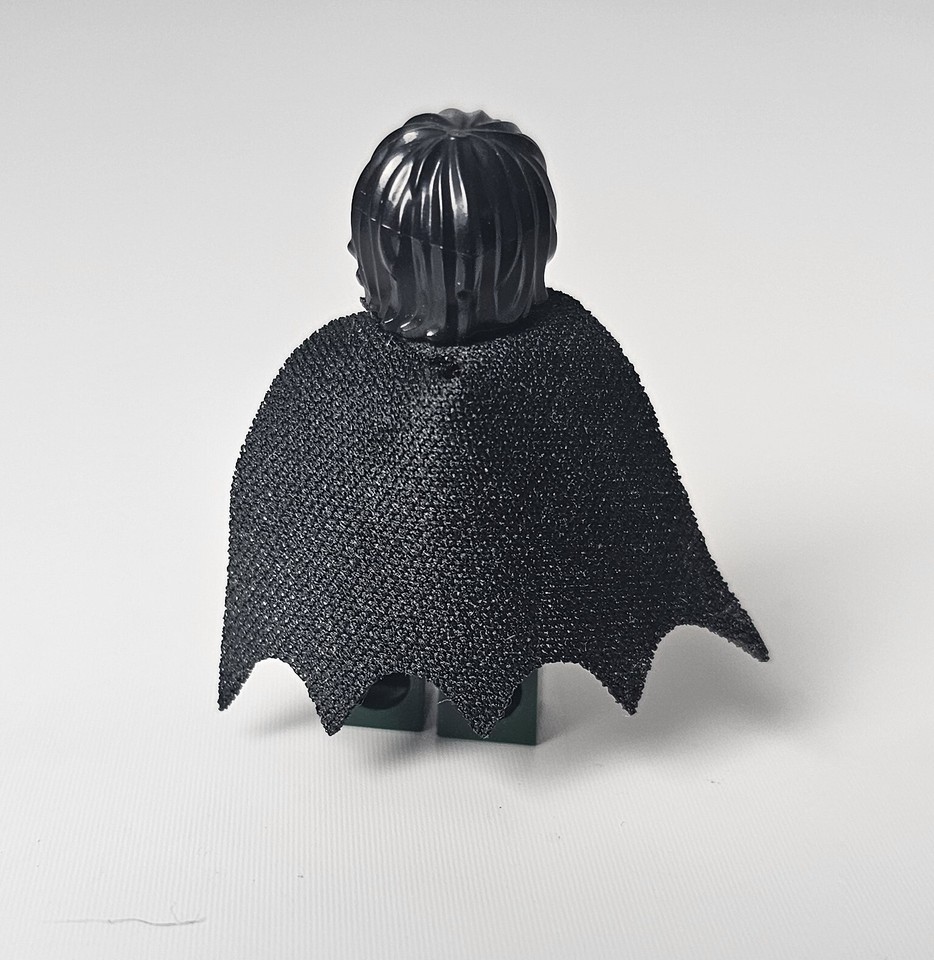 LEGO Robin Dark Green Legs Minifigure Super Heroes The Batboat Harbor ...