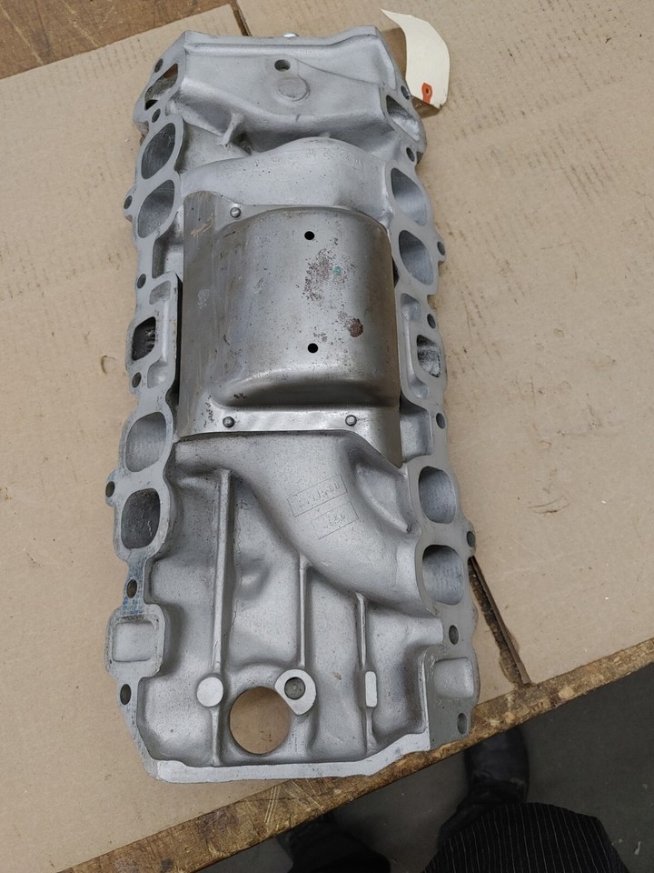 1968 1969 Corvette 427 400HP Oval Port Tri-Power Intake 3937795 795 9 ...