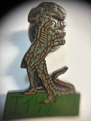 Alien Xenomorph Enamel Pin | eBay