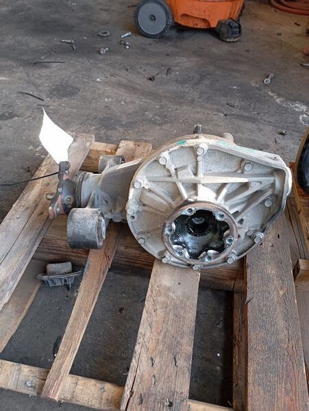 2016- 2020 Chevy Camaro Rear Axle Differential Carrier Assembly 3.6L AT ...