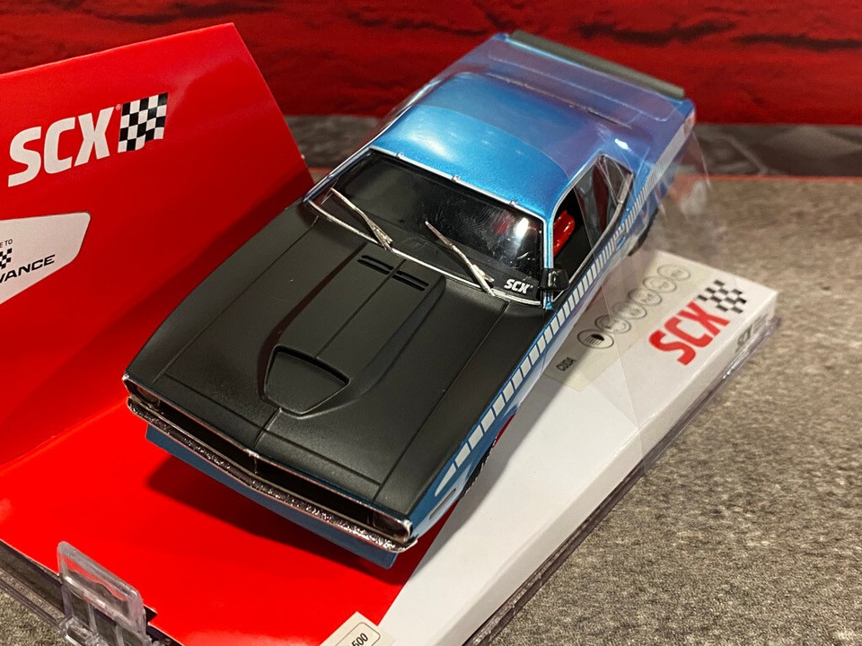 SCX 1/32 Scale Analog Plymouth ARR Cuda - Fire Blue Metallic with ...