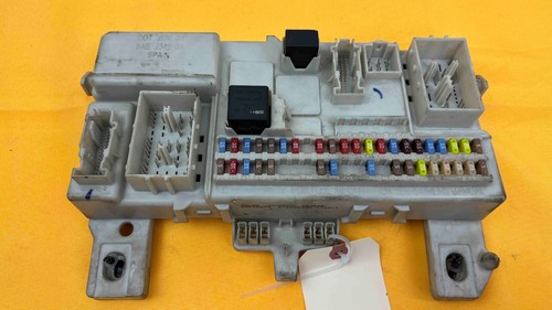 2003-2012 VOLVO S40 (544) & V50 (545) BCM BODY CONTROL MODULE 30728906 ...