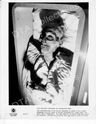 OUTER SPACE CONNECTION-1975-B&W-8"x10" MOVIE STILL FN | eBay